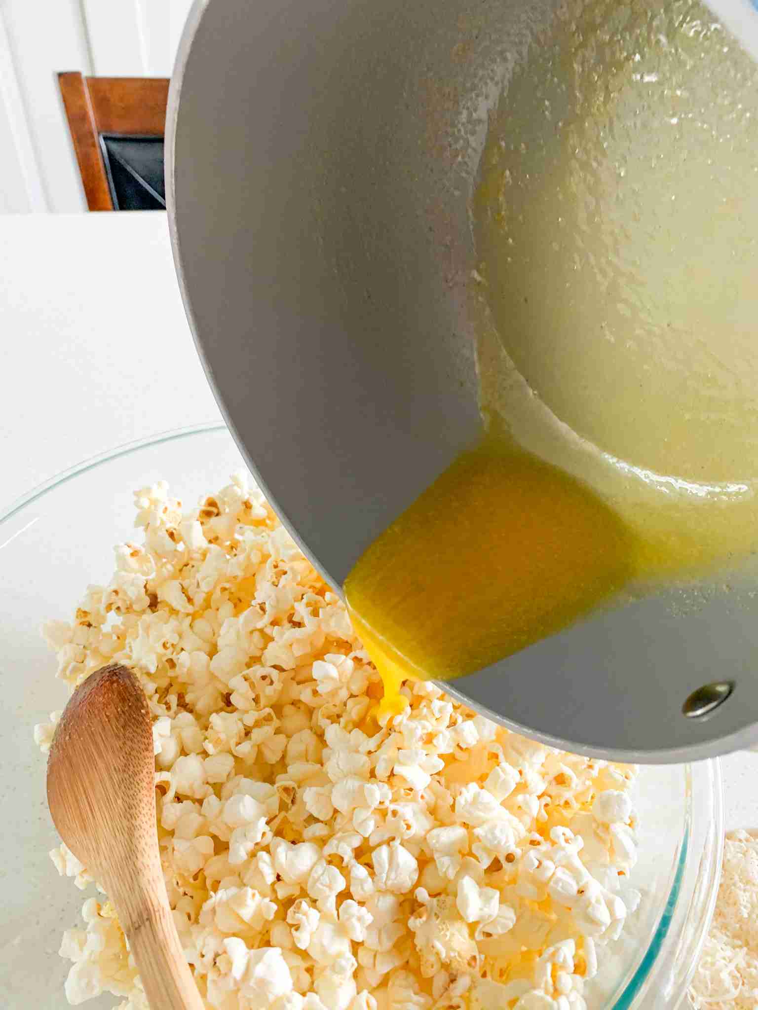 Easy Garlic Parmesan Popcorn From Scratch