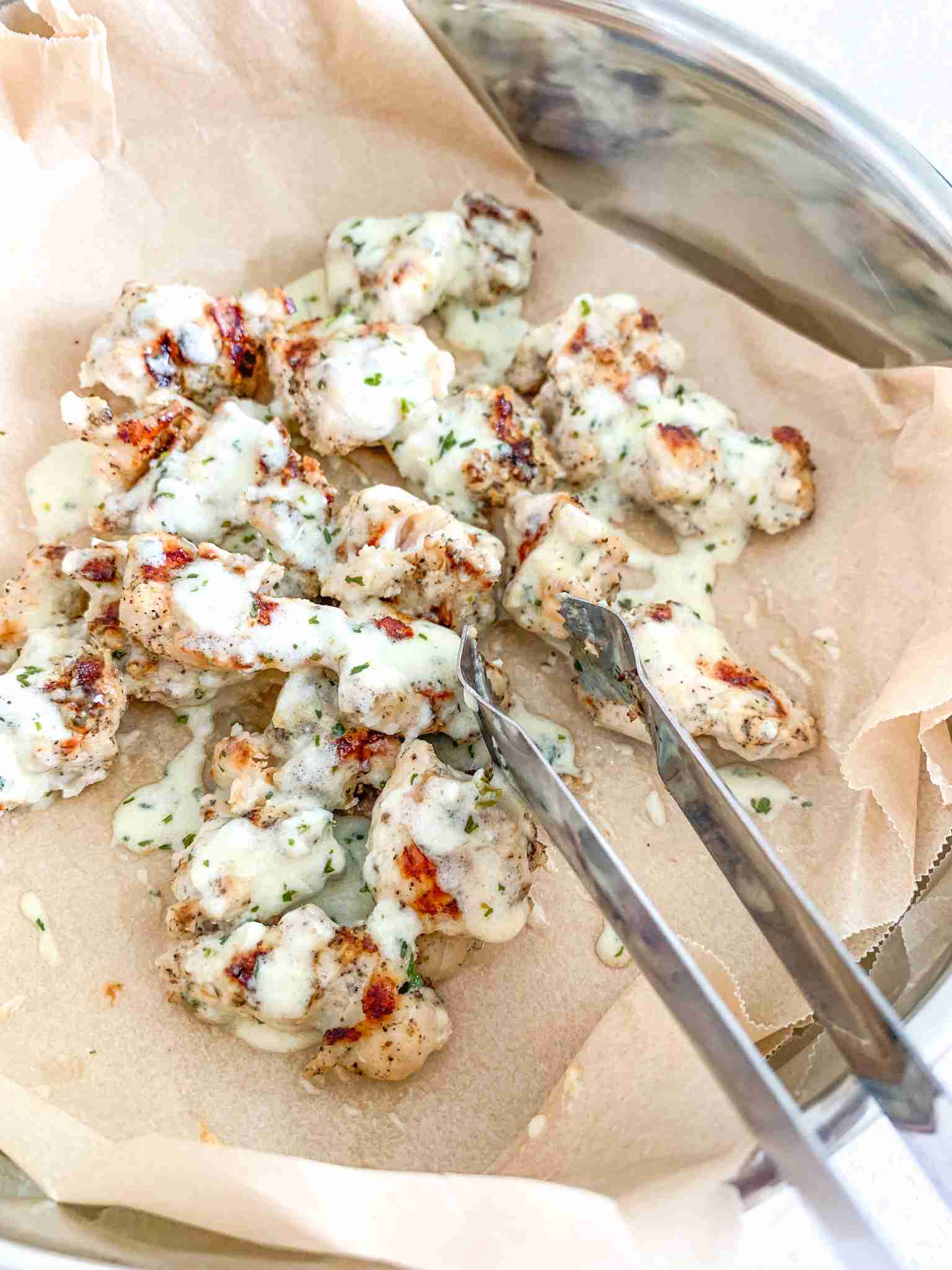 Grilled Chicken Bites with Creamy Garlic Sauce